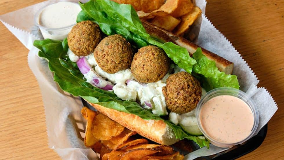 Best Local Bars in Savannah GA | The Savanna Insider