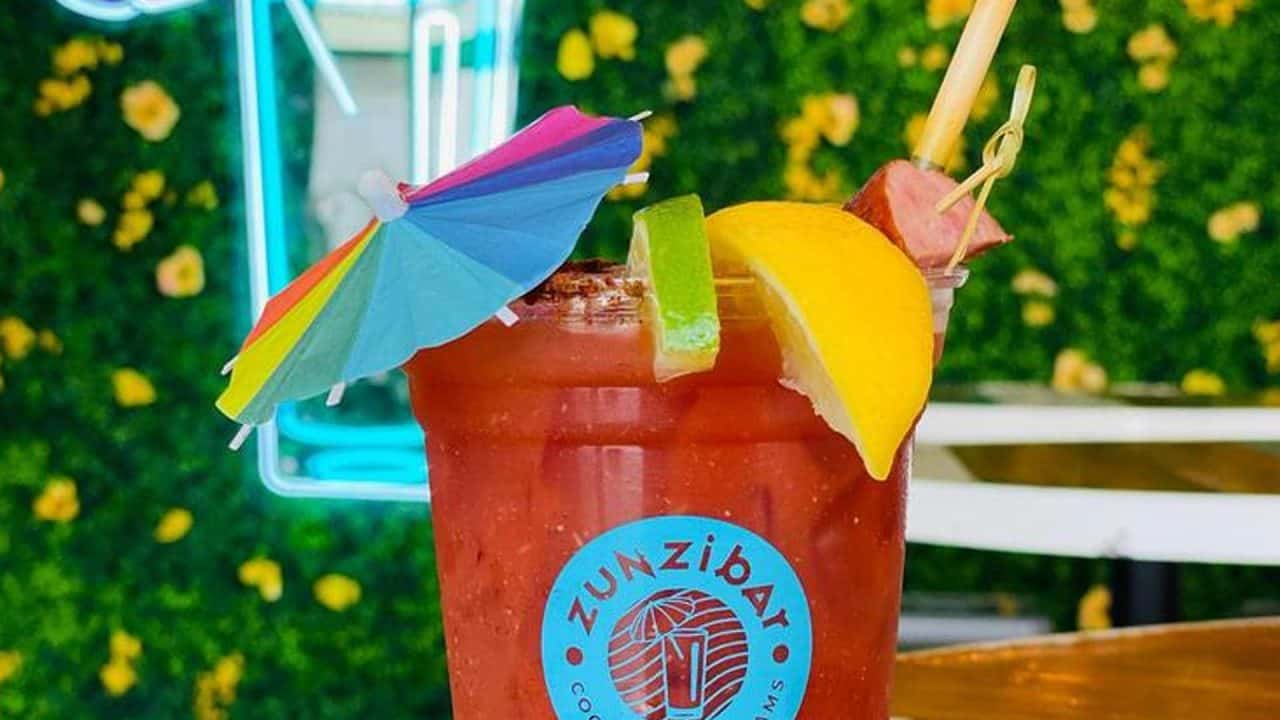 Best Bloody Mary Savannah | Shrimp, Spices, Oysters & More!
